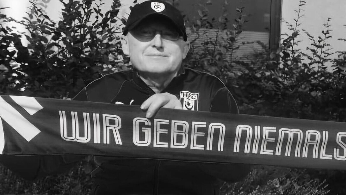 Hallescher FC e.V. Hallescher Fußball Club, Halle Fußball 3. Liga ...